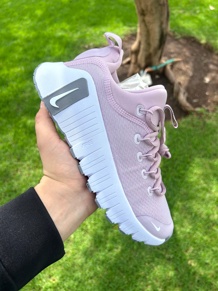 Metcon Rosa – Blue Laces